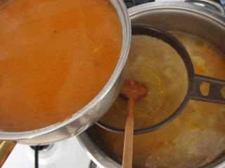 Kuttelflecksuppe • Rezept | weltinmir.de